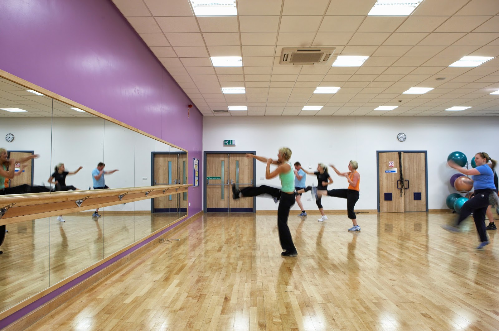 Gym Wolverhampton Swimming & Fitness Centre in Wolverhampton, England